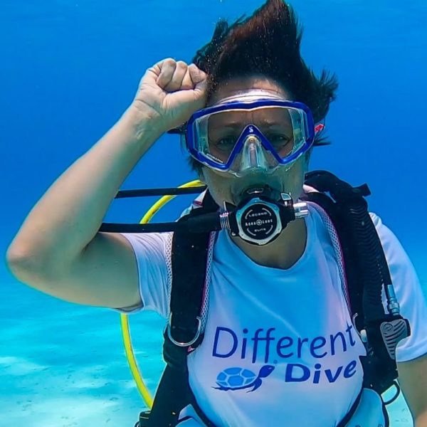 Les signes de plongée pour mieux communiquer | Different Dive
